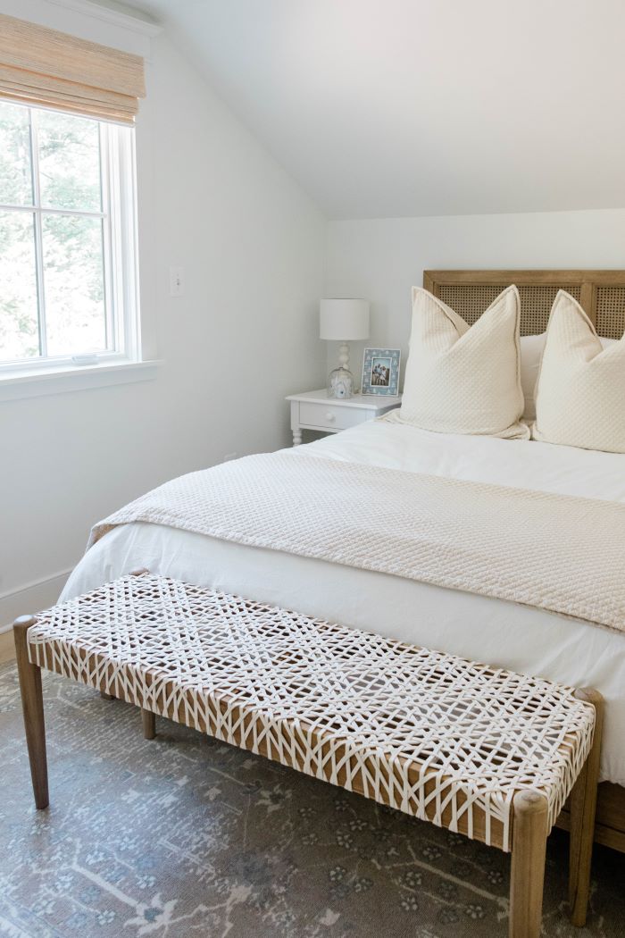 10 Simple Small Bedroom Decorating Ideas [You'll Want to Copy ...